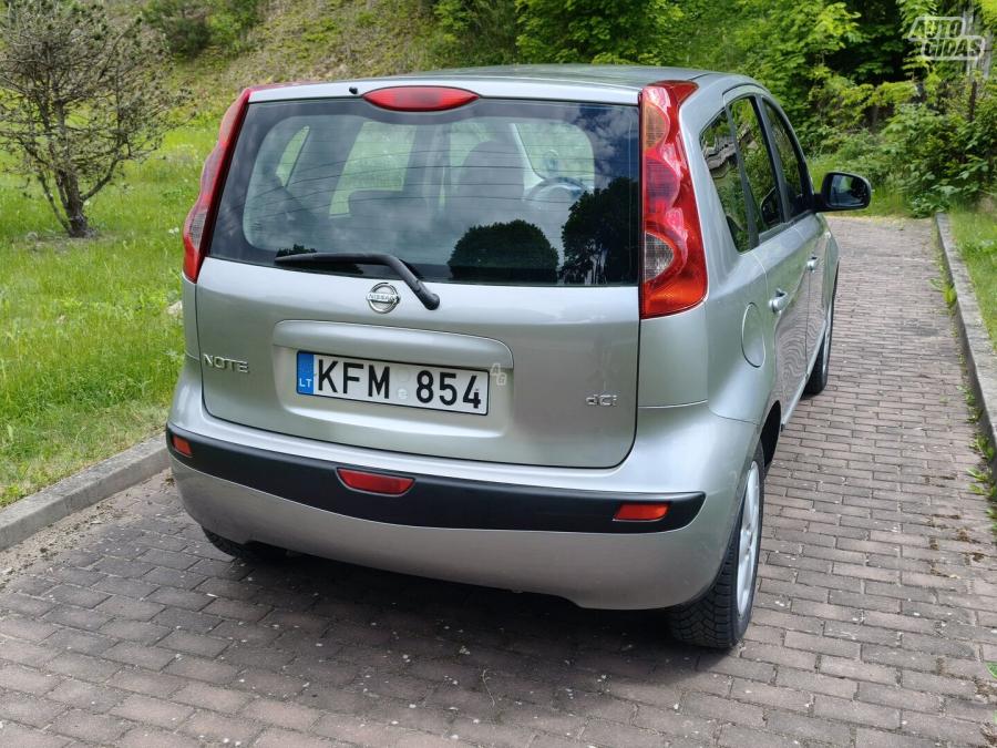Pelēks Nissan Note 2008 Alīta, ar dzinēja tilpumu 1.50 L un nobraukumu 369 tūkst. km par 1650 €, foto 6 vietnē AUTOMOTO.COM.LV