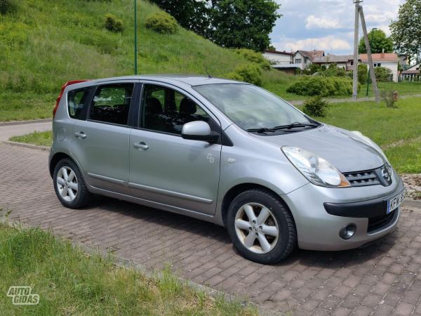 Grey Nissan Note 2008 in Alytus, with an engine capacity of 1.50 L and mileage of 369 thousand km for 1500 €, photo 3 on AUTOMOTO.COM.LV