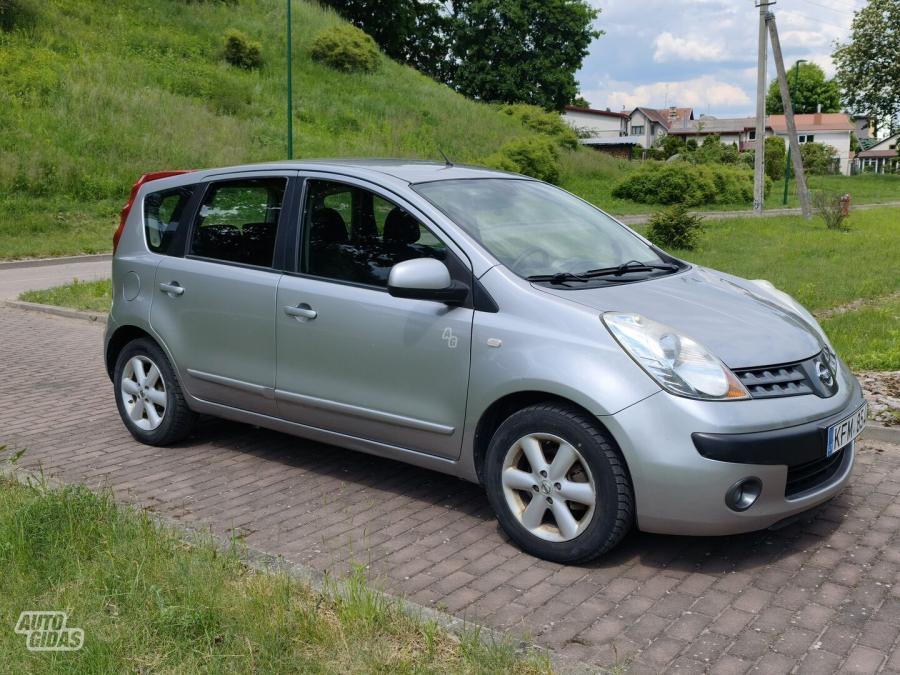 Grey Nissan Note 2008 in Alytus, with an engine capacity of 1.50 L and mileage of 369 thousand km for 1500 €, photo 4 on AUTOMOTO.COM.LV
