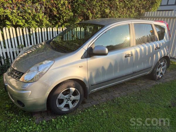 Grey Nissan Note 2008 in Riga, with an engine capacity of 1.60 L and mileage of 217 thousand km for 2650 €, photo 1 on AUTOMOTO.COM.LV