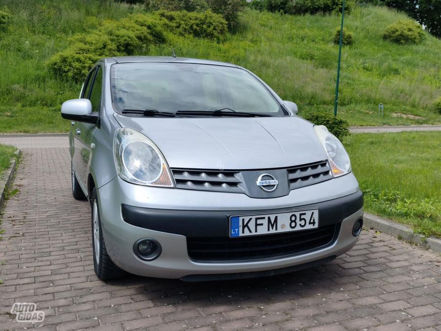 Grey Nissan Note 2008 in Alytus, with an engine capacity of 1.50 L and mileage of 369 thousand km for 1450 €, photo 1 on AUTOMOTO.COM.LV