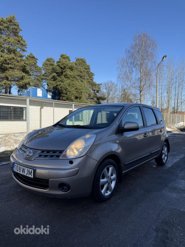 Grey Nissan Note 2008 in Tallinn, with an engine capacity of 1.60 L and mileage of 417 thousand km for 850 €, photo 1 on AUTOMOTO.COM.LV