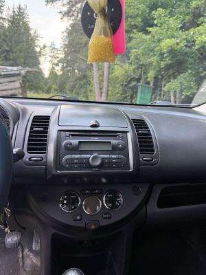 Grey Nissan Note 2008 in Vilnius, with an engine capacity of 1.60 L and mileage of 173 thousand km for 2400 €, photo 11 on AUTOMOTO.COM.LV