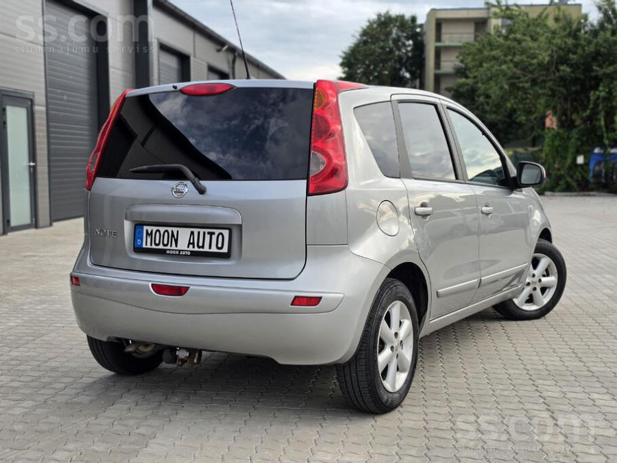 Grey Nissan Note 2008 in Liepaja, with an engine capacity of 1.60 L and mileage of 169 thousand km for 2990 €, photo 3 on AUTOMOTO.COM.LV