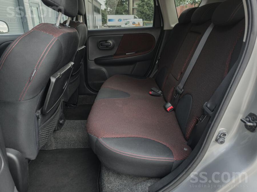 Grey Nissan Note 2008 in Liepaja, with an engine capacity of 1.60 L and mileage of 169 thousand km for 2990 €, photo 13 on AUTOMOTO.COM.LV