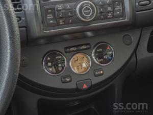 Grey Nissan Note 2008 in Liepaja, with an engine capacity of 1.60 L and mileage of 169 thousand km for 2990 €, photo 21 on AUTOMOTO.COM.LV