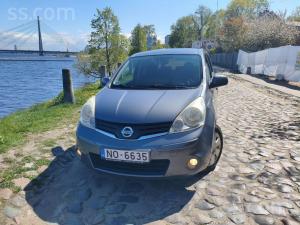 Pelēks Nissan Note 2009 Rīga, ar dzinēja tilpumu 1.50 L un nobraukumu 266 tūkst. km par 2200 €, foto 7 vietnē AUTOMOTO.COM.LV