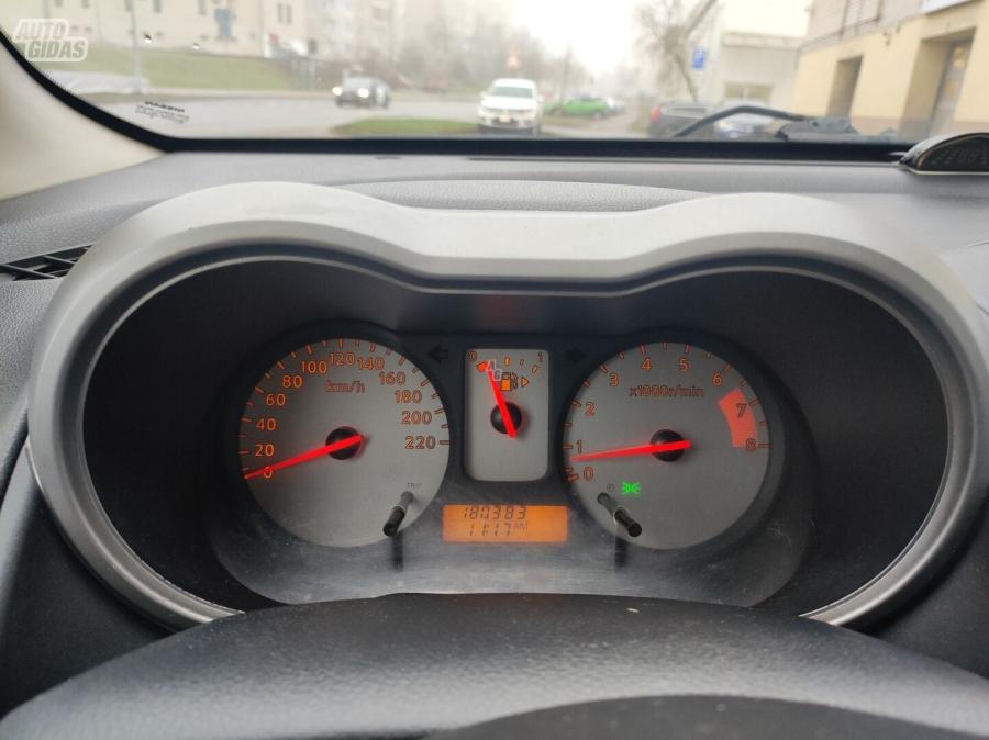 Grey Nissan Note 2009 in Vilnius, with an engine capacity of 1.60 L and mileage of 180 thousand km for 2850 €, photo 17 on AUTOMOTO.COM.LV