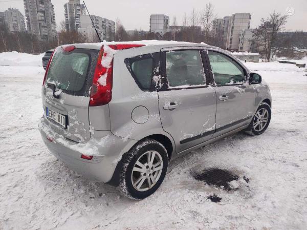 Grey Nissan Note 2009 in Vilnius, with an engine capacity of 1.60 L and mileage of 180 thousand km for 2850 €, photo 5 on AUTOMOTO.COM.LV