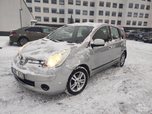 Pelēks Nissan Note 2009 Viļņa, ar dzinēja tilpumu 1.60 L un nobraukumu 180 tūkst. km par 2850 €, foto 1 vietnē AUTOMOTO.COM.LV