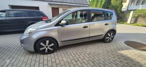 Grey Nissan Note 2009 in Mazeikiai, with an engine capacity of 1.46 L and mileage of 291 thousand km for 2000 €, photo 3 on AUTOMOTO.COM.LV
