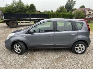 Grey Nissan Note 2009 in Vilnius, with an engine capacity of 1.60 L and mileage of 230 thousand km for 3450 €, photo 6 on AUTOMOTO.COM.LV