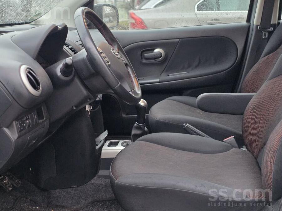 Pelēks Nissan Note 2011 Liepāja, ar dzinēja tilpumu 1.50 L un nobraukumu 177 tūkst. km par 3350 €, foto 6 vietnē AUTOMOTO.COM.LV