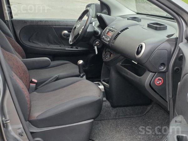 Grey Nissan Note 2011 in Liepaja, with an engine capacity of 1.50 L and mileage of 177 thousand km for 3350 €, photo 8 on AUTOMOTO.COM.LV
