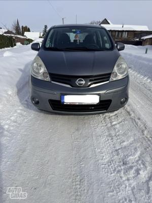 Pelēks Nissan Note 2011 Ignalina, ar dzinēja tilpumu 1.50 L un nobraukumu 207 tūkst. km par 3199 €, foto  vietnē AUTOMOTO.COM.LV