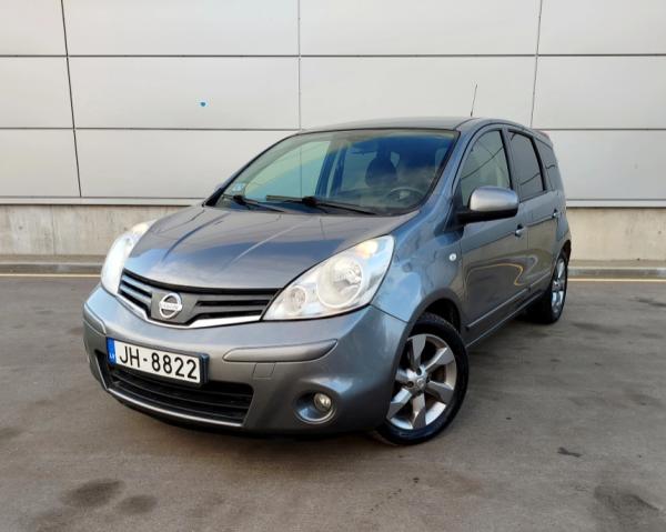 Grey Nissan Note 2011 in Riga, with an engine capacity of 1.50 L and mileage of 193 thousand km for 3300 €, photo 1 on AUTOMOTO.COM.LV
