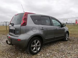 Grey Nissan Note 2011 in Saldus, with an engine capacity of 1.50 L and mileage of 221 thousand km for 4400 €, photo 3 on AUTOMOTO.COM.LV