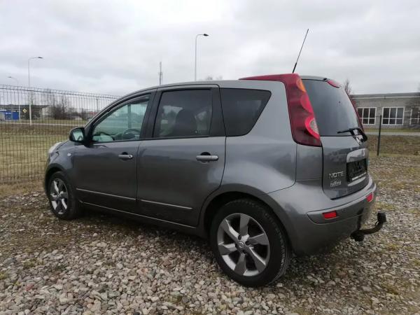 Pelēks Nissan Note 2011 Saldus, ar dzinēja tilpumu 1.50 L un nobraukumu 221 tūkst. km par 4400 €, foto 4 vietnē AUTOMOTO.COM.LV