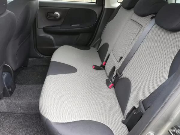 Pelēks Nissan Note 2011 Saldus, ar dzinēja tilpumu 1.50 L un nobraukumu 221 tūkst. km par 4400 €, foto 7 vietnē AUTOMOTO.COM.LV