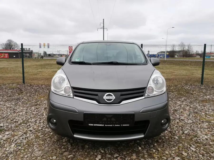 Grey Nissan Note 2011 in Saldus, with an engine capacity of 1.50 L and mileage of 221 thousand km for 4400 €, photo 9 on AUTOMOTO.COM.LV
