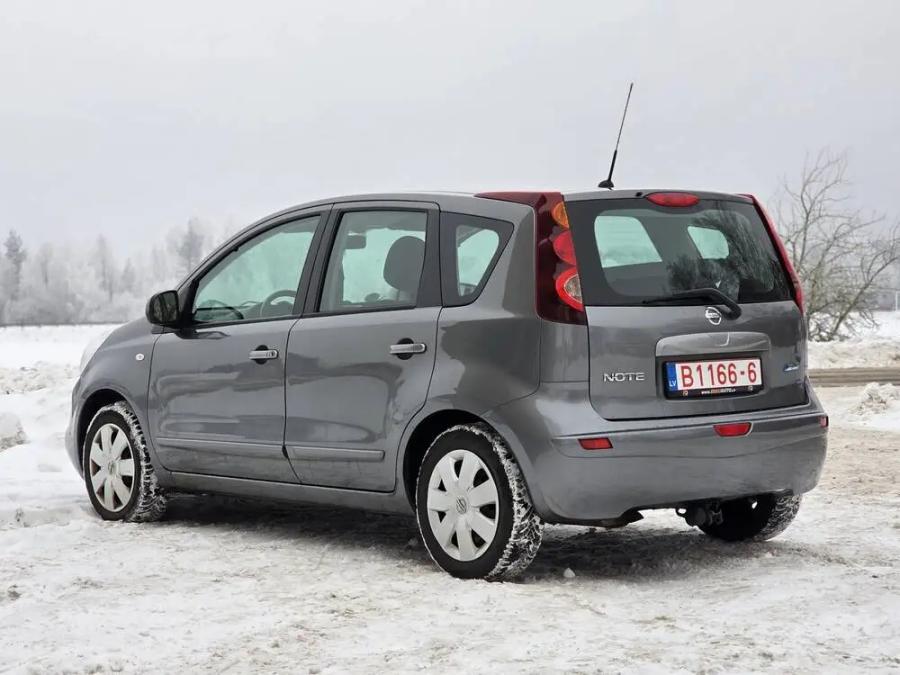 Grey Nissan Note 2011 in Grobiņa, with an engine capacity of 1.50 L and mileage of 177 thousand km for 3350 €, photo 10 on AUTOMOTO.COM.LV