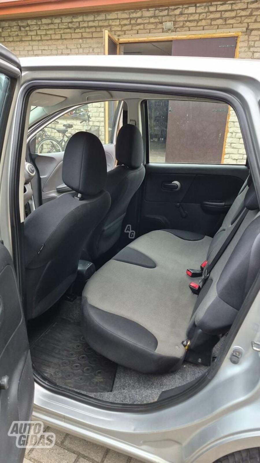 Pelēks Nissan Note 2011 Klaipėda, ar dzinēja tilpumu 1.50 L un nobraukumu 0 tūkst. km par 1960 €, foto 14 vietnē AUTOMOTO.COM.LV