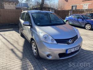 Grey Nissan Note 2011 in Riga, with an engine capacity of 1.40 L and mileage of 257 thousand km for 2300 €, photo 4 on AUTOMOTO.COM.LV
