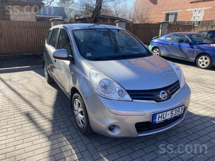 Grey Nissan Note 2011 in Riga, with an engine capacity of 1.40 L and mileage of 257 thousand km for 2300 €, photo 4 on AUTOMOTO.COM.LV