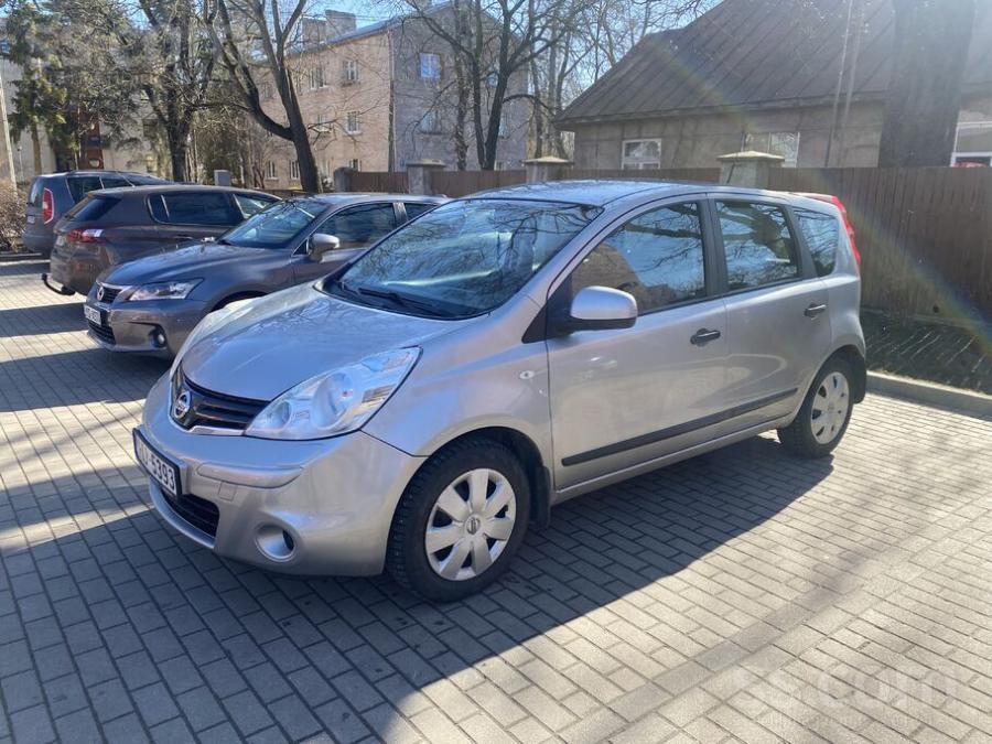 Grey Nissan Note 2011 in Riga, with an engine capacity of 1.40 L and mileage of 257 thousand km for 2300 €, photo 6 on AUTOMOTO.COM.LV