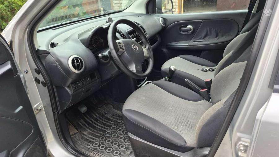Grey Nissan Note 2011 in Klaipeda, with an engine capacity of 1.50 L and mileage of 301 thousand km for 1899 €, photo 11 on AUTOMOTO.COM.LV