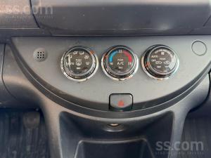 Pelēks Nissan Note 2012 Ludza, ar dzinēja tilpumu 1.50 L un nobraukumu 0 tūkst. km par 3950 €, foto 13 vietnē AUTOMOTO.COM.LV