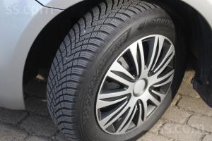 Pelēks Nissan Note 2012 Tukums, ar dzinēja tilpumu 1.40 L un nobraukumu 212 tūkst. km par 2490 €, foto 15 vietnē AUTOMOTO.COM.LV