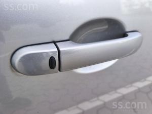 Grey Nissan Note 2012 in Riga, with an engine capacity of 1.50 L and mileage of 0 thousand km for 3900 €, photo 22 on AUTOMOTO.COM.LV