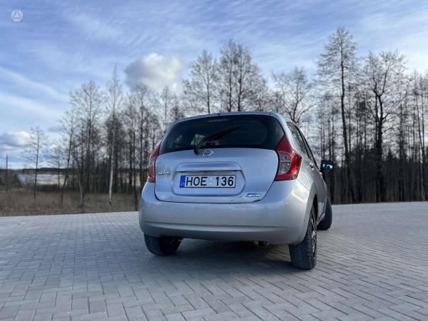 Pelēks Nissan Note 2013 Šauļi, ar dzinēja tilpumu 1.46 L un nobraukumu 154 tūkst. km par 1999 €, foto 8 vietnē AUTOMOTO.COM.LV