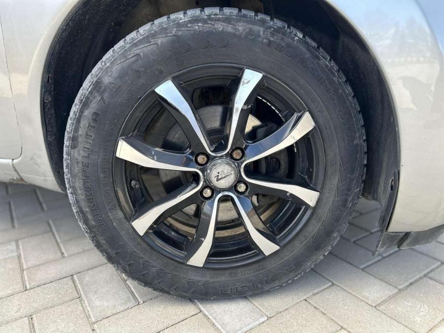Pelēks Nissan Note 2013 Šauļi, ar dzinēja tilpumu 1.46 L un nobraukumu 154 tūkst. km par 1999 €, foto 18 vietnē AUTOMOTO.COM.LV