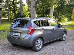 Grey Nissan Note 2014 in Vilnius, with an engine capacity of 1.46 L and mileage of 202 thousand km for 3600 €, photo 6 on AUTOMOTO.COM.LV