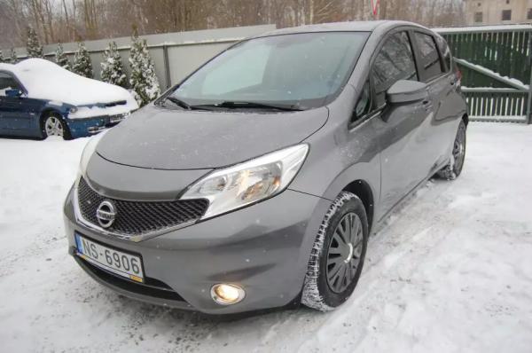 Grey Nissan Note 2014 in Jekabpils, with an engine capacity of 1.50 L and mileage of 138 thousand km for 5500 €, photo 3 on AUTOMOTO.COM.LV
