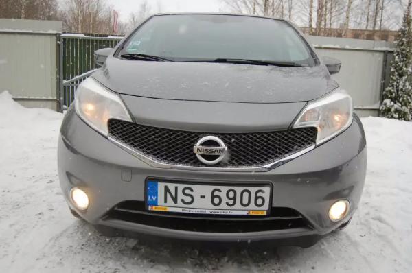 Grey Nissan Note 2014 in Jekabpils, with an engine capacity of 1.50 L and mileage of 138 thousand km for 5500 €, photo 4 on AUTOMOTO.COM.LV