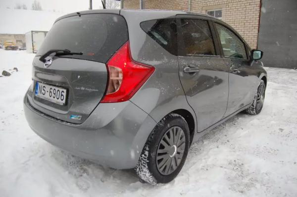 Grey Nissan Note 2014 in Jekabpils, with an engine capacity of 1.50 L and mileage of 138 thousand km for 5500 €, photo 6 on AUTOMOTO.COM.LV