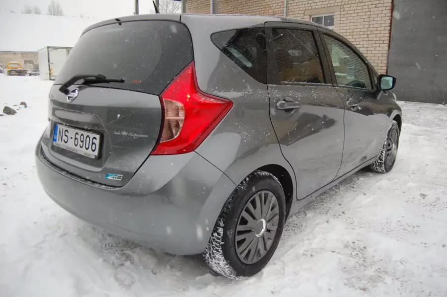 Grey Nissan Note 2014 in Jekabpils, with an engine capacity of 1.50 L and mileage of 138 thousand km for 5500 €, photo 7 on AUTOMOTO.COM.LV