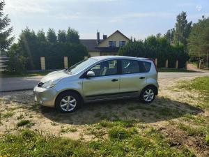 Grey Nissan Note 2014 in Vilnius, with an engine capacity of 1.40 L and mileage of 109 thousand km for 2500 €, photo 4 on AUTOMOTO.COM.LV