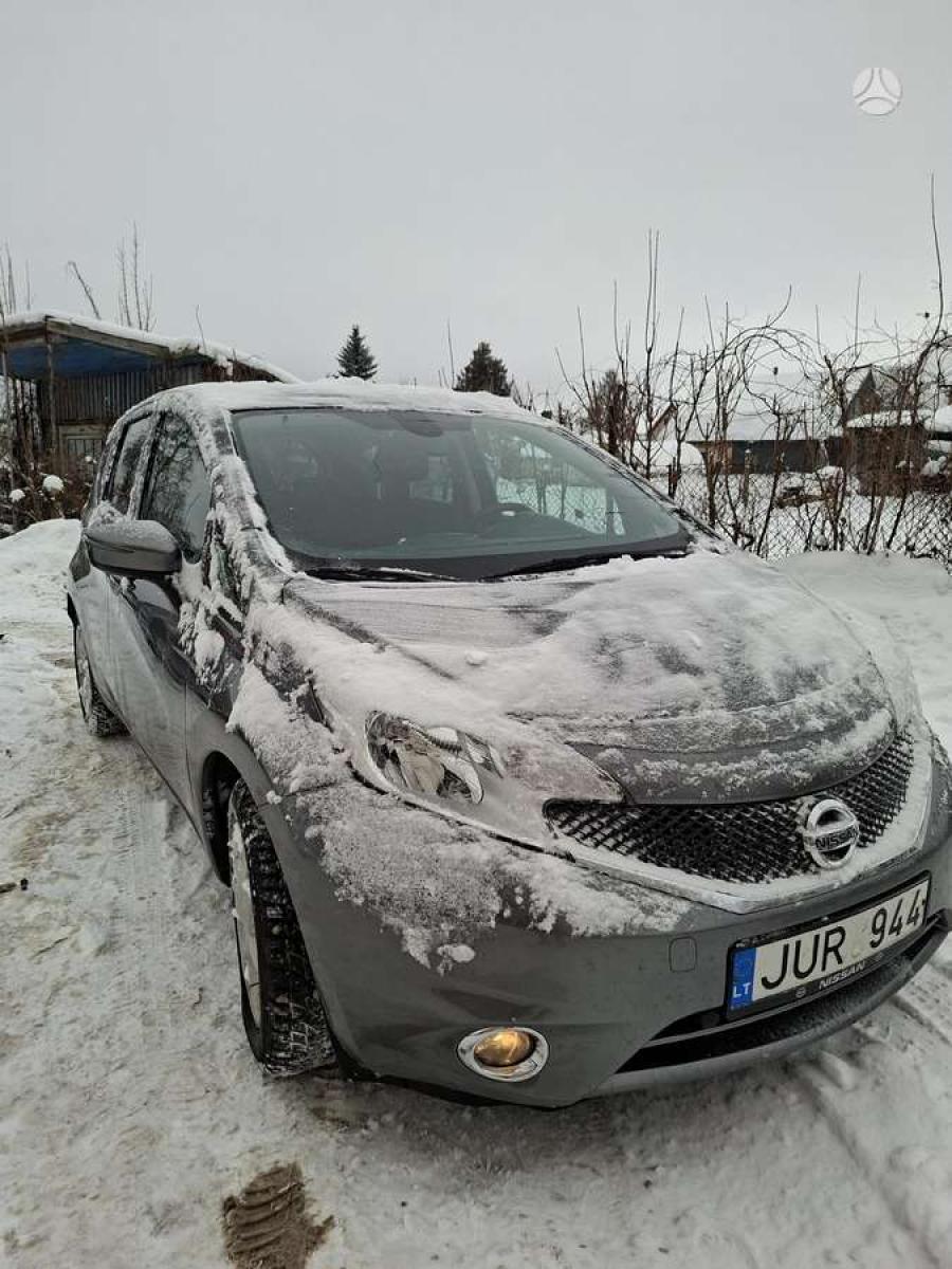 Grey Nissan Note 2015 in Zarasai, with an engine capacity of 1.20 L and mileage of 130 thousand km for 4900 €, photo 2 on AUTOMOTO.COM.LV