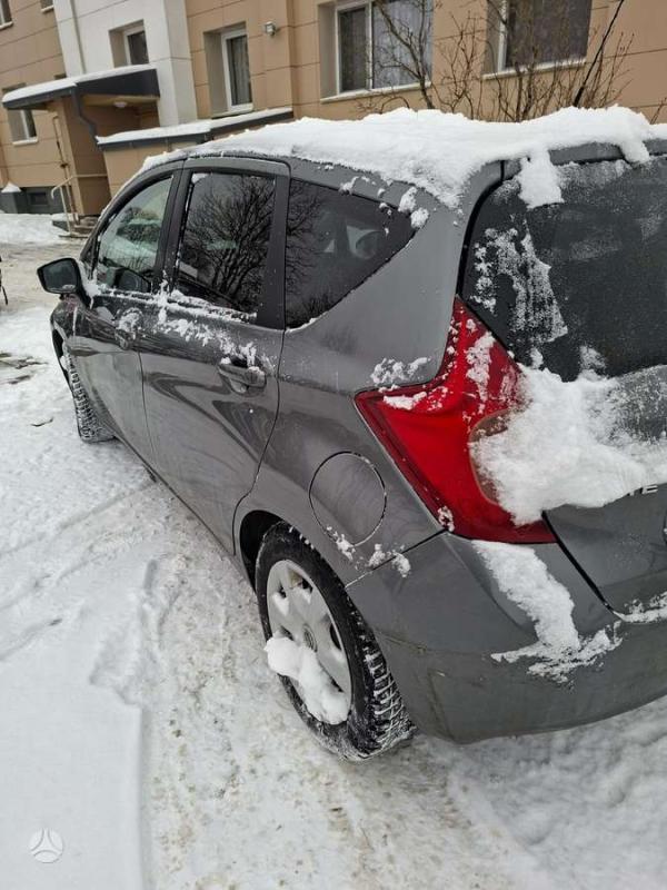 Grey Nissan Note 2015 in Zarasai, with an engine capacity of 1.20 L and mileage of 130 thousand km for 4900 €, photo 3 on AUTOMOTO.COM.LV