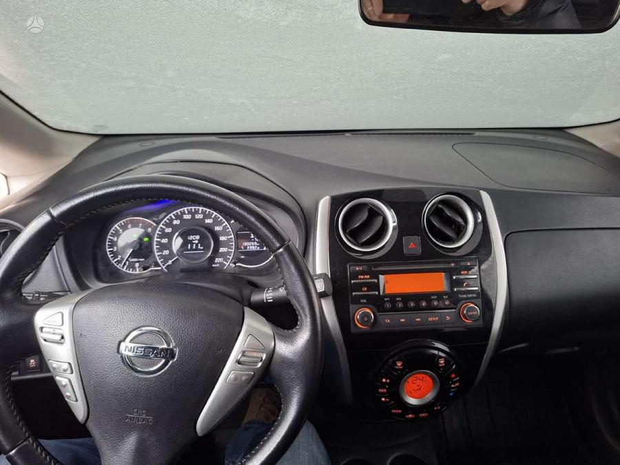 Grey Nissan Note 2015 in Zarasai, with an engine capacity of 1.20 L and mileage of 130 thousand km for 4900 €, photo 5 on AUTOMOTO.COM.LV