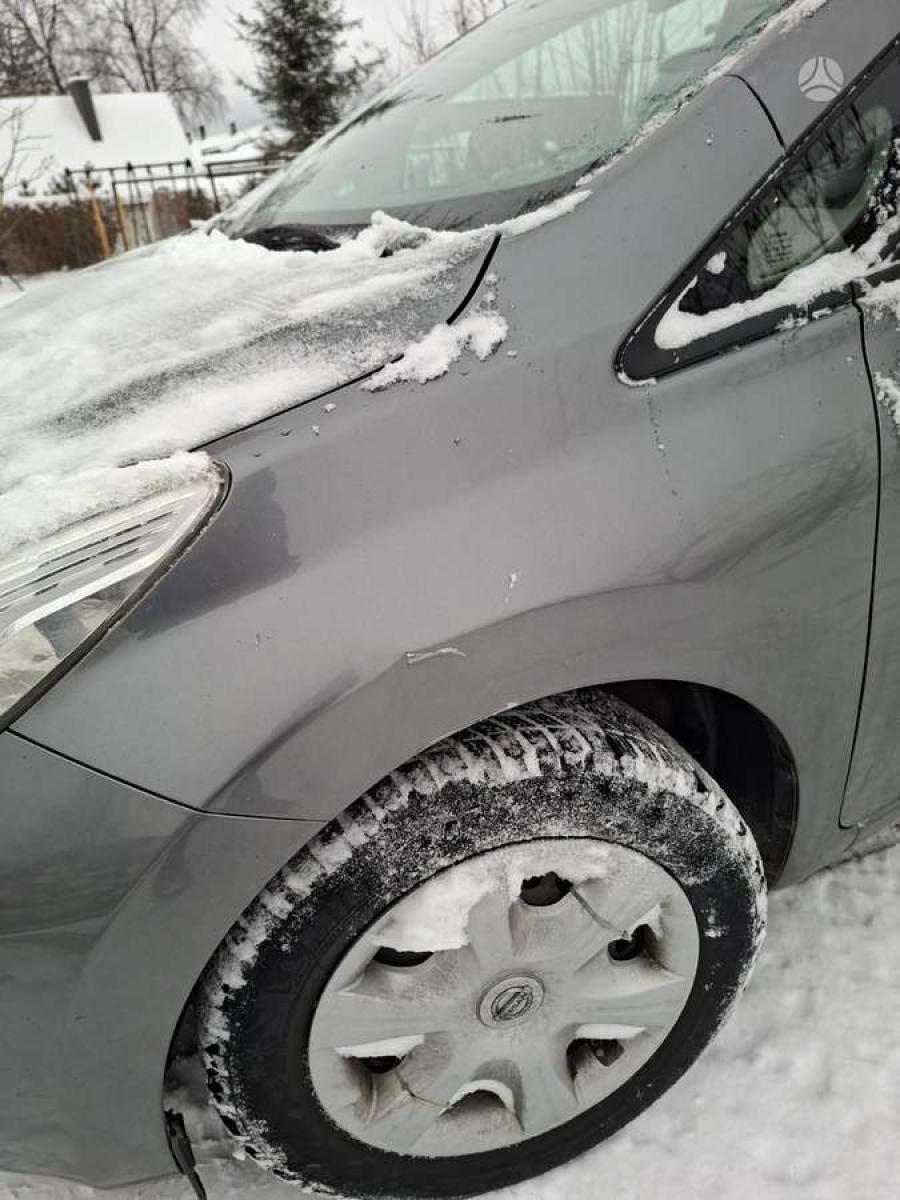 Grey Nissan Note 2015 in Zarasai, with an engine capacity of 1.20 L and mileage of 130 thousand km for 4900 €, photo 8 on AUTOMOTO.COM.LV