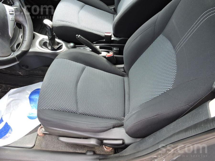 Pelēks Nissan Note 2015 Cēsis, ar dzinēja tilpumu 1.50 L un nobraukumu 236 tūkst. km par 3550 €, foto 6 vietnē AUTOMOTO.COM.LV
