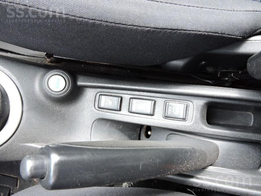 Pelēks Nissan Note 2015 Cēsis, ar dzinēja tilpumu 1.50 L un nobraukumu 236 tūkst. km par 3550 €, foto 12 vietnē AUTOMOTO.COM.LV