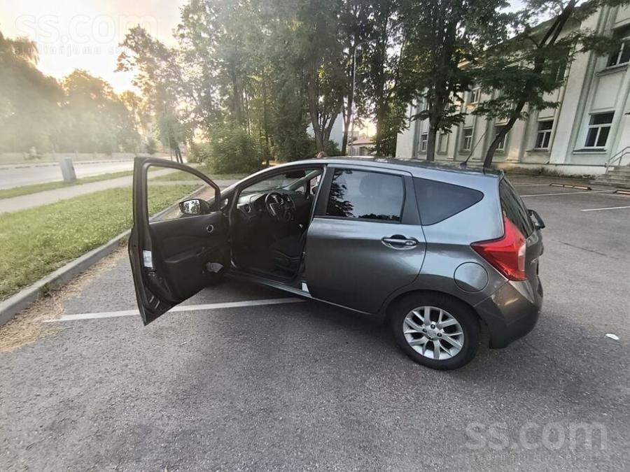 Pelēks Nissan Note 2015 Daugavpils, ar dzinēja tilpumu 1.20 L un nobraukumu 138 tūkst. km par 5200 €, foto 5 vietnē AUTOMOTO.COM.LV