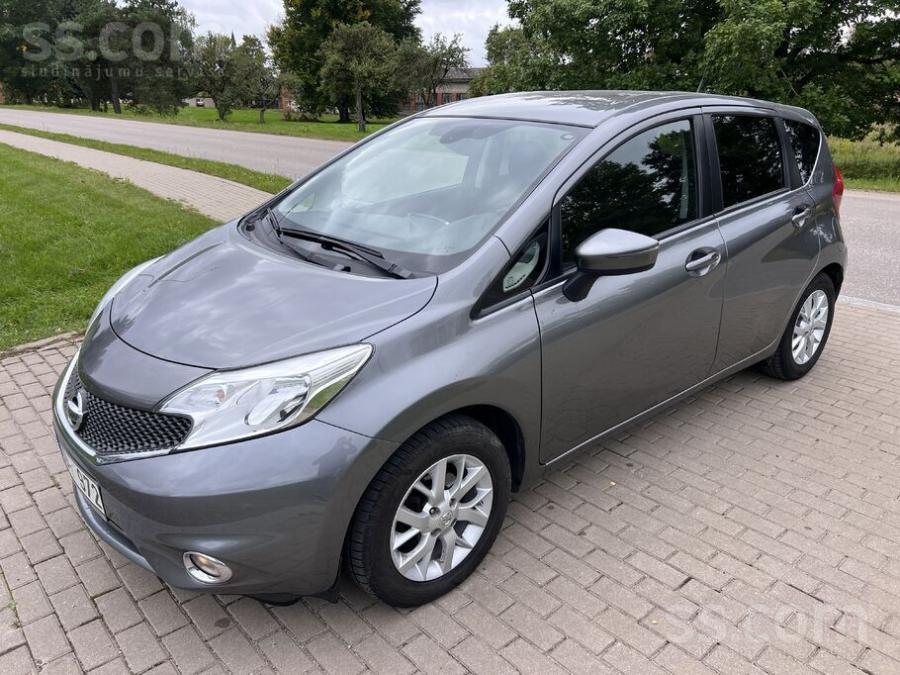 Grey Nissan Note 2015 in Limbazi, with an engine capacity of 1.50 L and mileage of 90 thousand km for 5750 €, photo 1 on AUTOMOTO.COM.LV