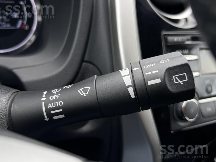 Grey Nissan Note 2015 in Limbazi, with an engine capacity of 1.50 L and mileage of 90 thousand km for 5750 €, photo 18 on AUTOMOTO.COM.LV